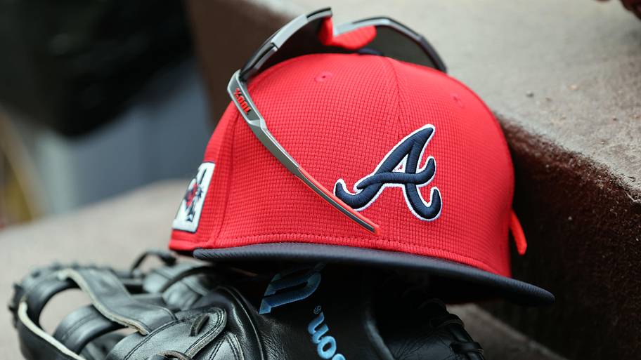Braves history: Atlanta minor league manager has the meltdown to end ...