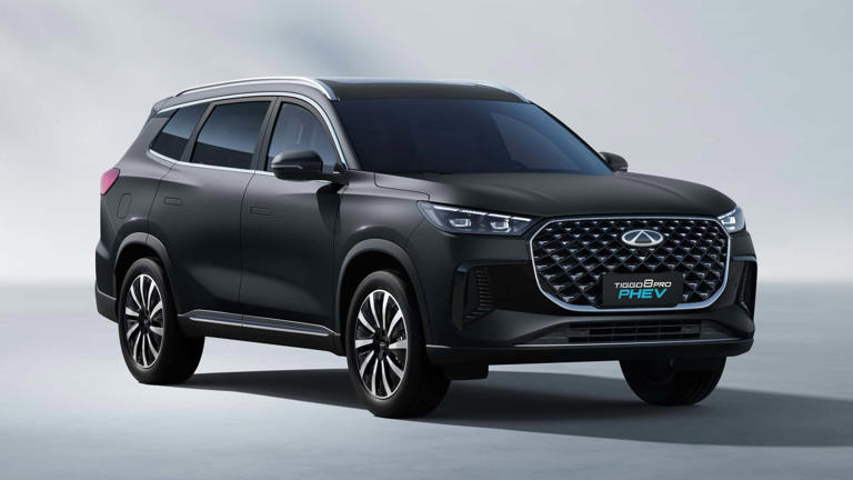 El nuevo Caoa Chery Tiggo 8 híbrido se desploma en precio y gana un ...
