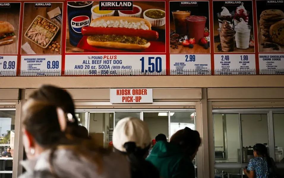 Viral 'chop dog' hot dog hack sparks debate among Costco fans