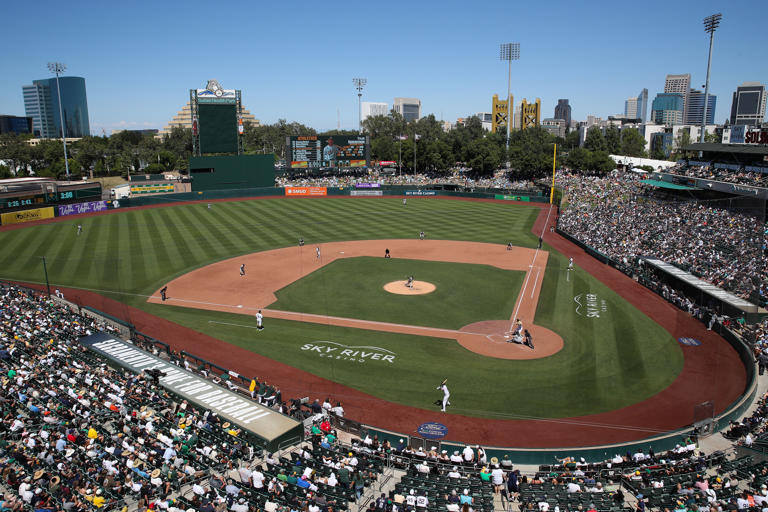 Athletics pitchers struggle in their temporary hitter-friendly home ...