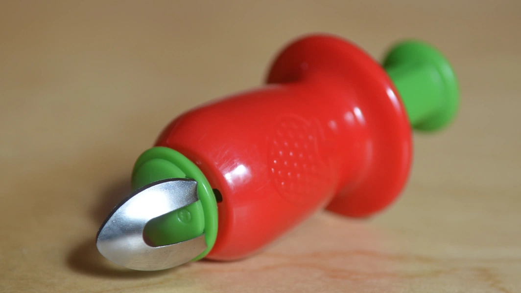 25 kitchen items that waste space