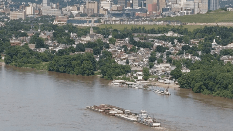 River delivery marks major milestone for Brent Spence Companion Bridge
