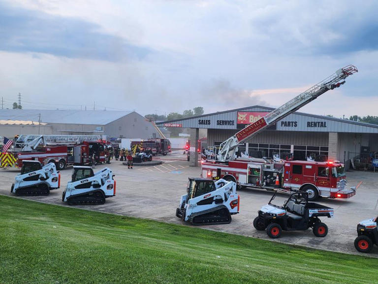 Crews called to fire on Lynch Road in Evansville