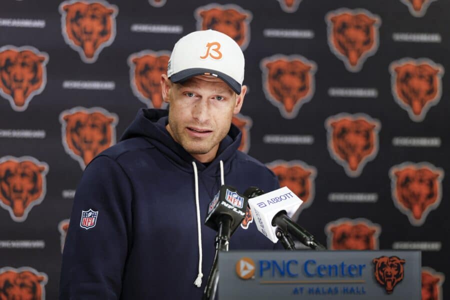 Worry about sports and fire your woke HR department: Chicago Bears fans ...