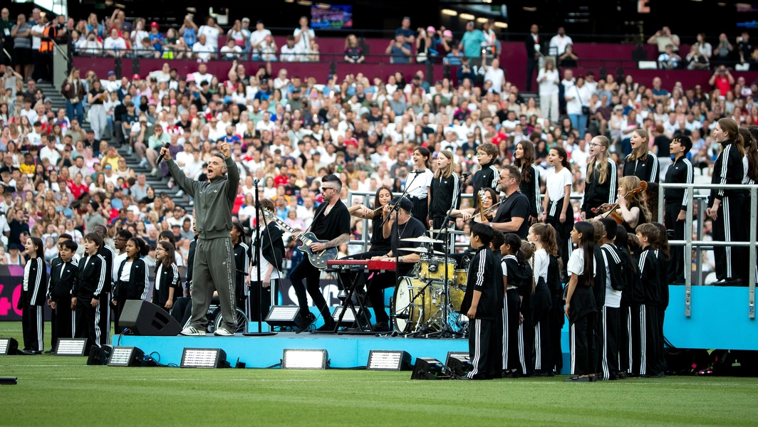 Fans claim Chloe Burrows was denied key Soccer Aid moment