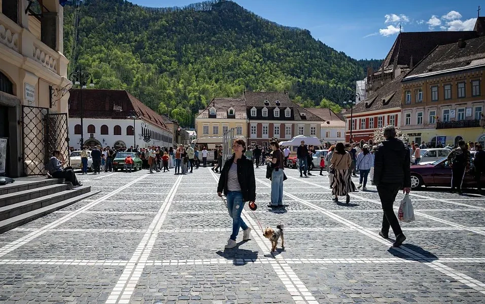 Brașov’s medieval charm meets mountain magic