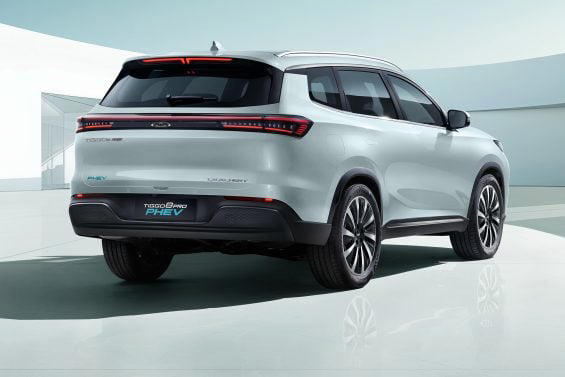 El nuevo Caoa Chery Tiggo 8 híbrido se desploma en precio y gana un ...