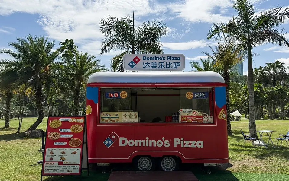 Domino’s offers half-off pizzas as Papa John’s unveils themed pop-ups