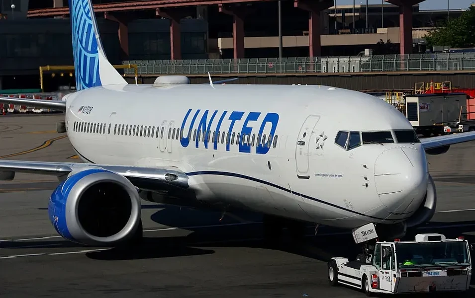 United flight returns to Newark after Bluetooth device scare