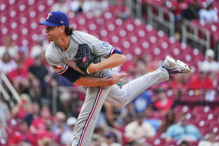 Rangers' Jacob deGrom captures elusive 100th win, adds bullet point to ...