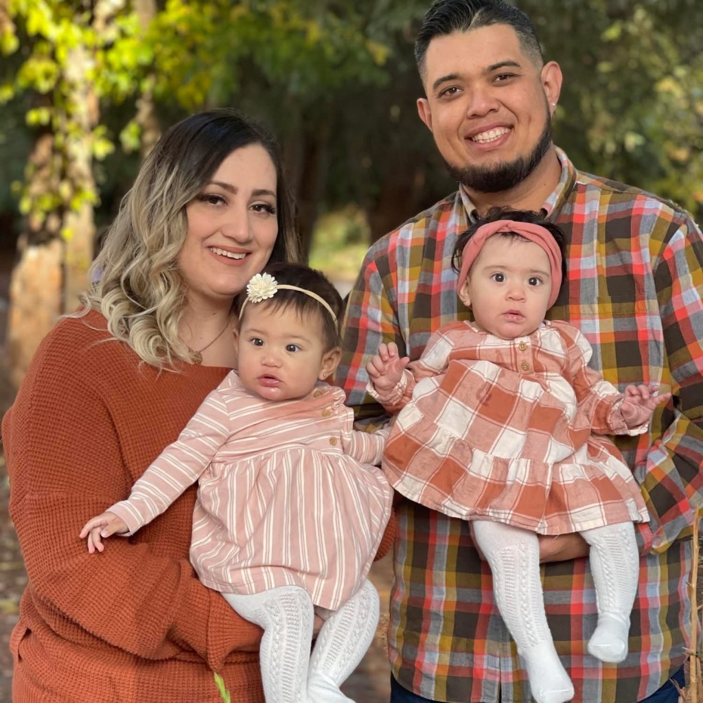 Adorable twin girls, 4, are killed in horrific car crash on the way to ...