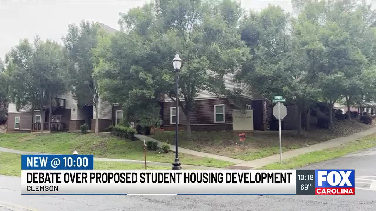 Clemson City Council approves first reading of proposed student housing ...