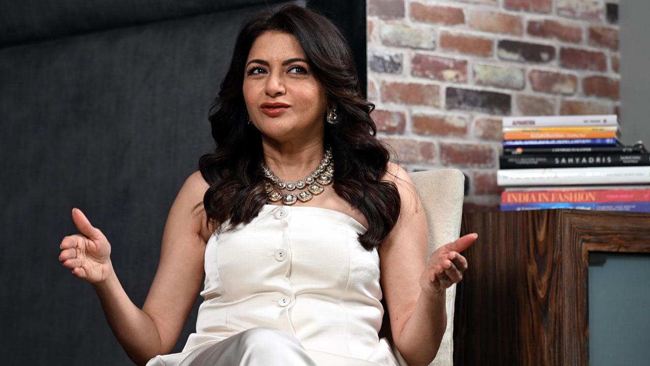 Have you heard? Bhagyashree recalls receiving love letters during ...