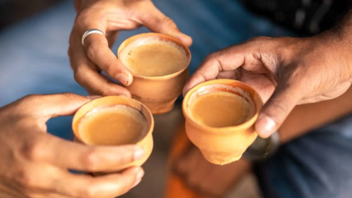 Roses are red, violets are blue; leave everything else aside, masala ...