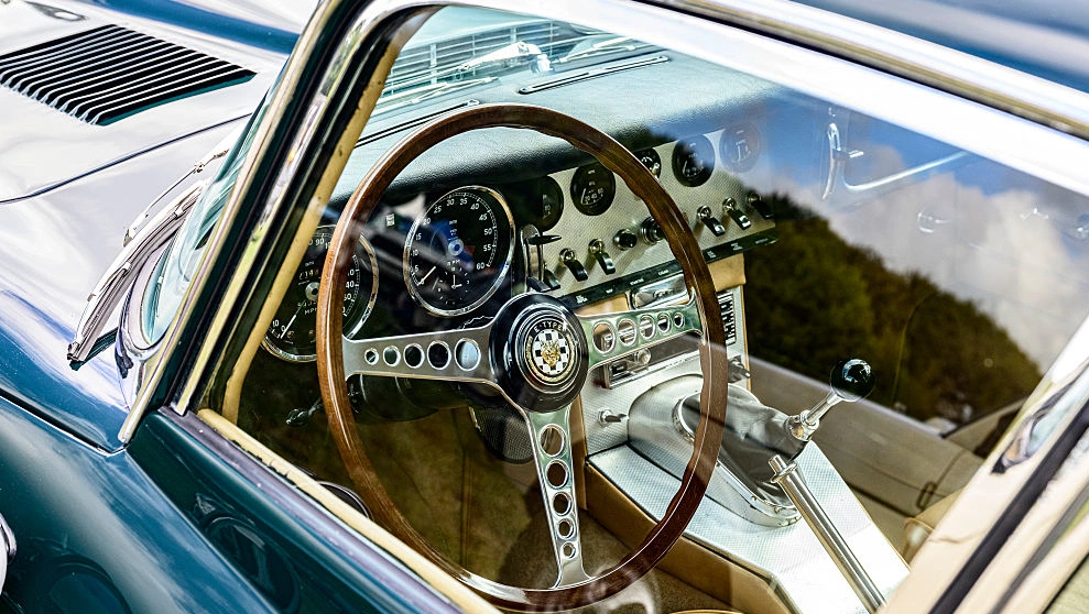 16 classic cars increasing in value