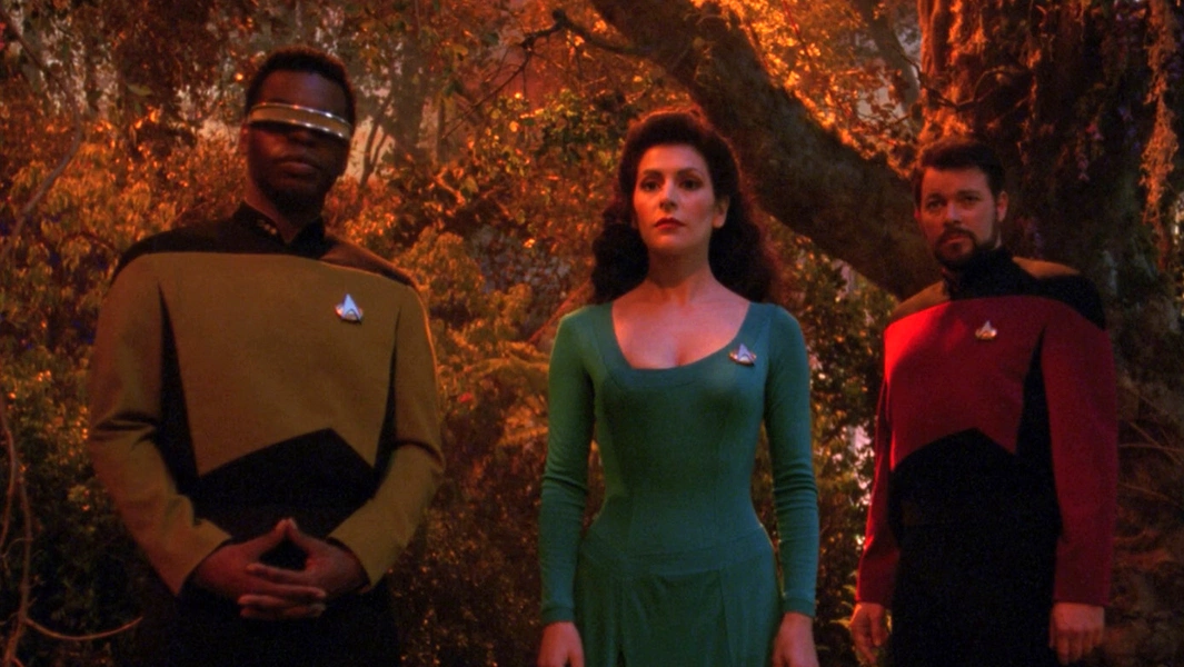 12 hidden details from Star Trek: The Next Generation