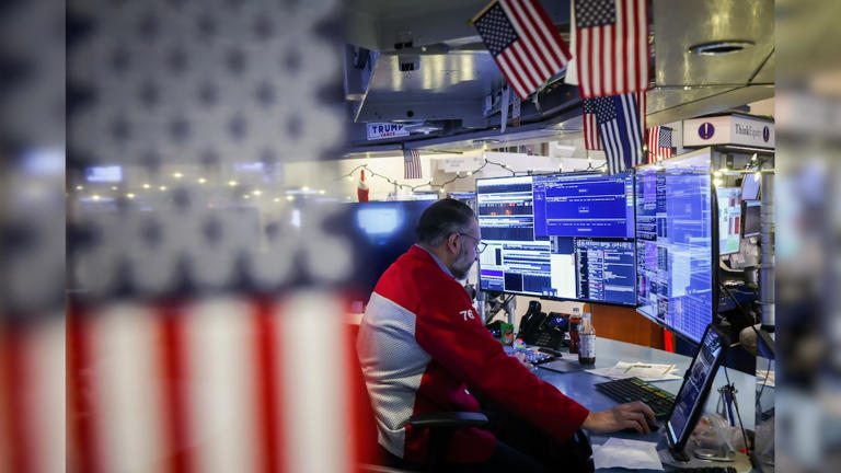 Wall Street highlights: S&P 500, Nasdaq reach record as Trump keeps ...