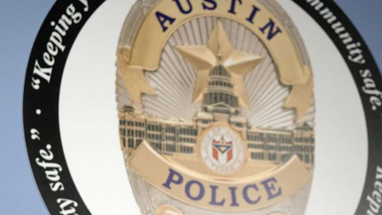 Police say man found in South Austin trash can showed signs of blunt ...