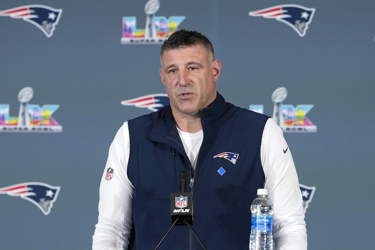 Patriots HC Mike Vrabel under unheard-of pressure during OTAs