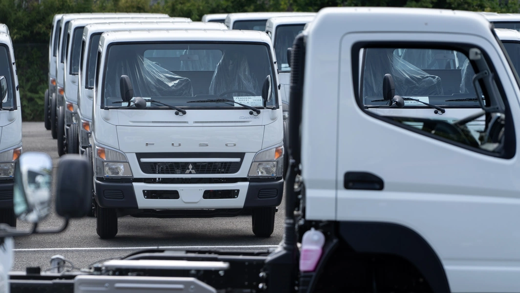 Mitsubishi to re-enter US pickup market with Nissan-built model