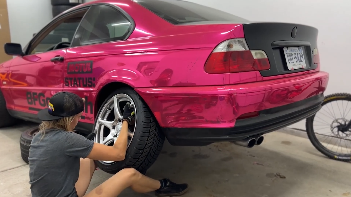 New wheels added during drift car preparation