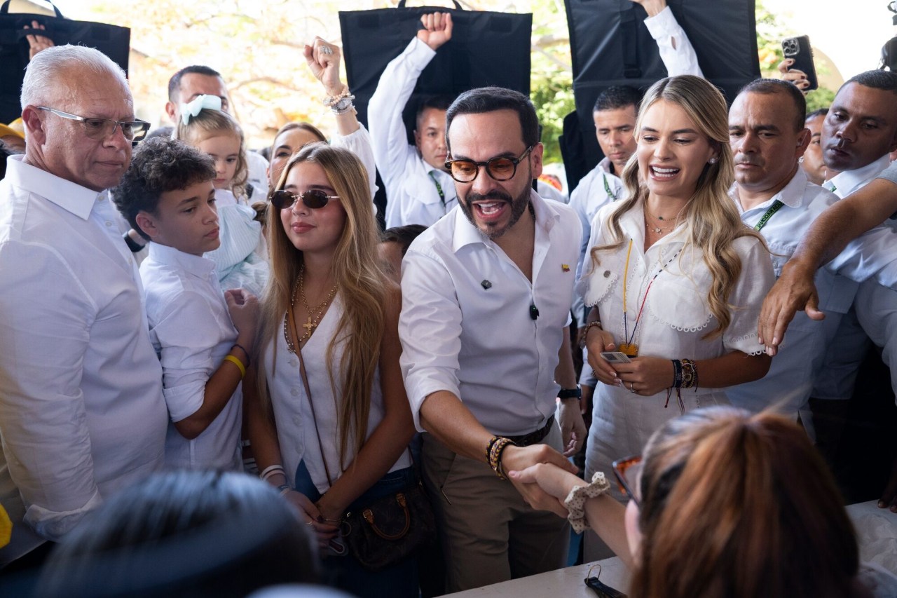 How a far-right outsider became the front-runner in Colombia’s ...