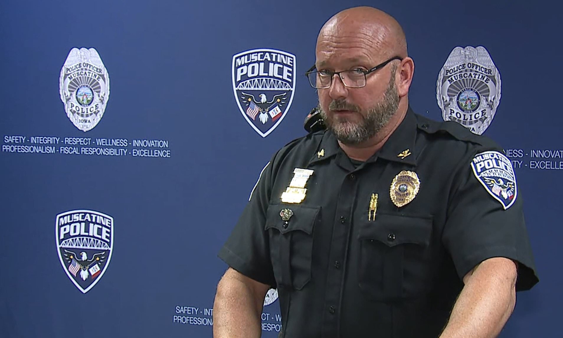 Family massacre leaves seven dead in quiet suburb as cops reveal two ...