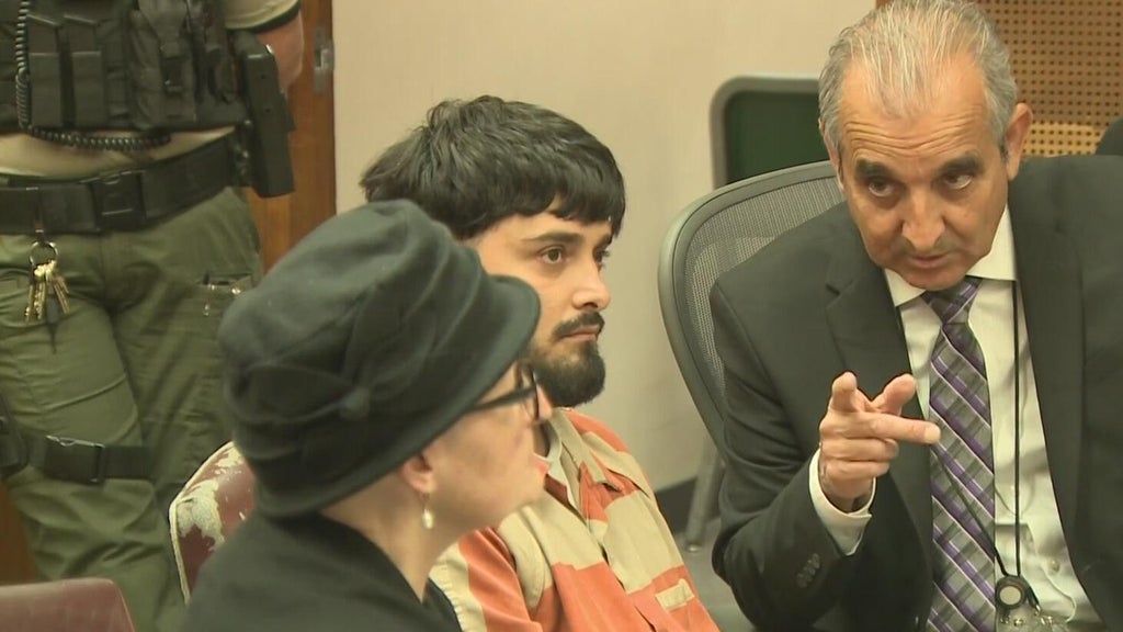 Man accused of murdering 3 generations of Modesto family appears in court