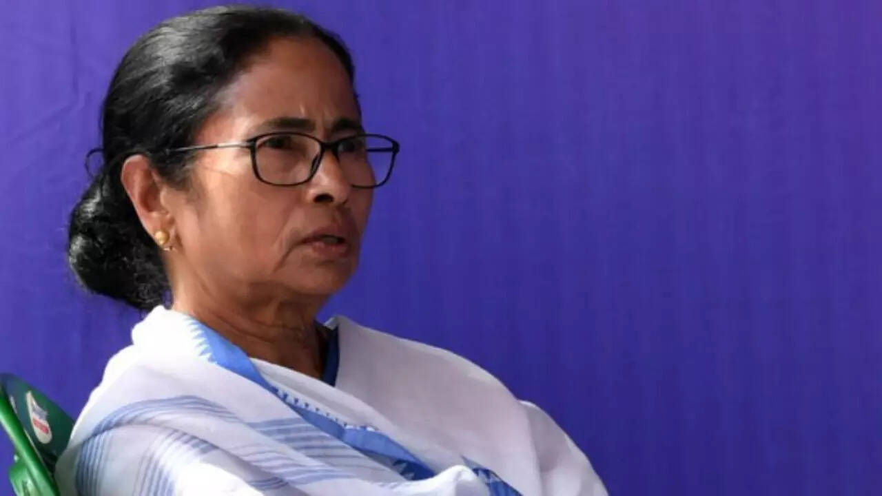 'Asli Trinamool' in making? Expelled TMC MLAs hold meetings with 50 ...
