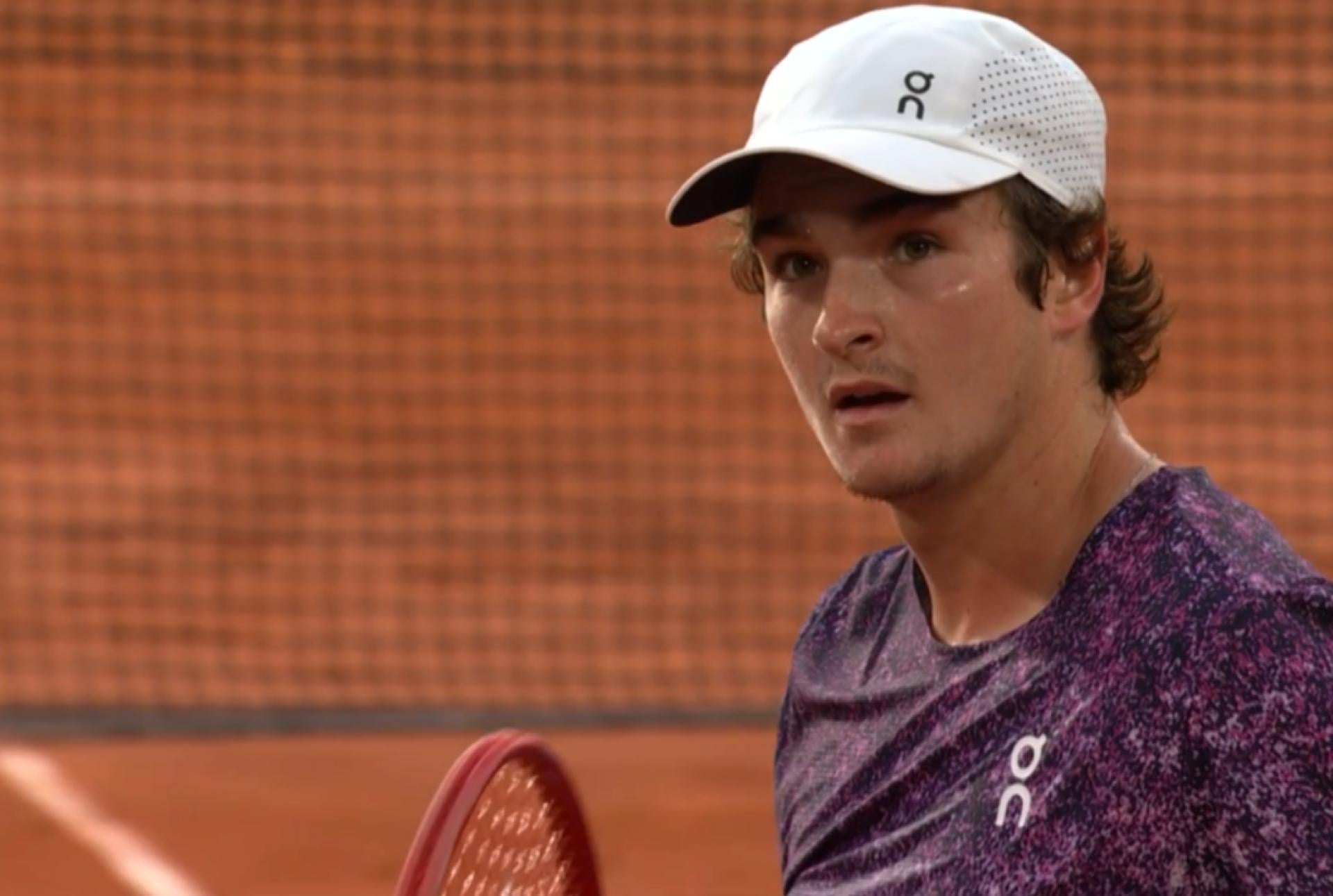 Joao Fonseca edges Casper Ruud at Roland Garros for first major QF