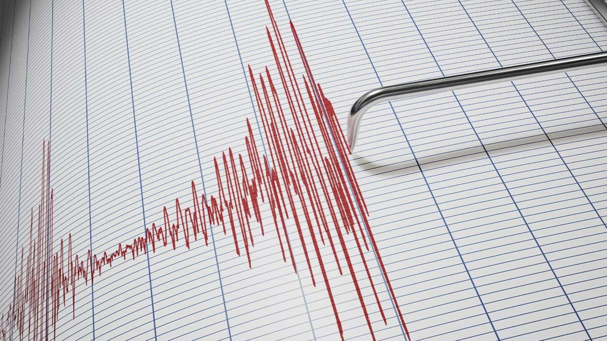 Calabria, forte scossa di terremoto, epicentro al largo di Amantea