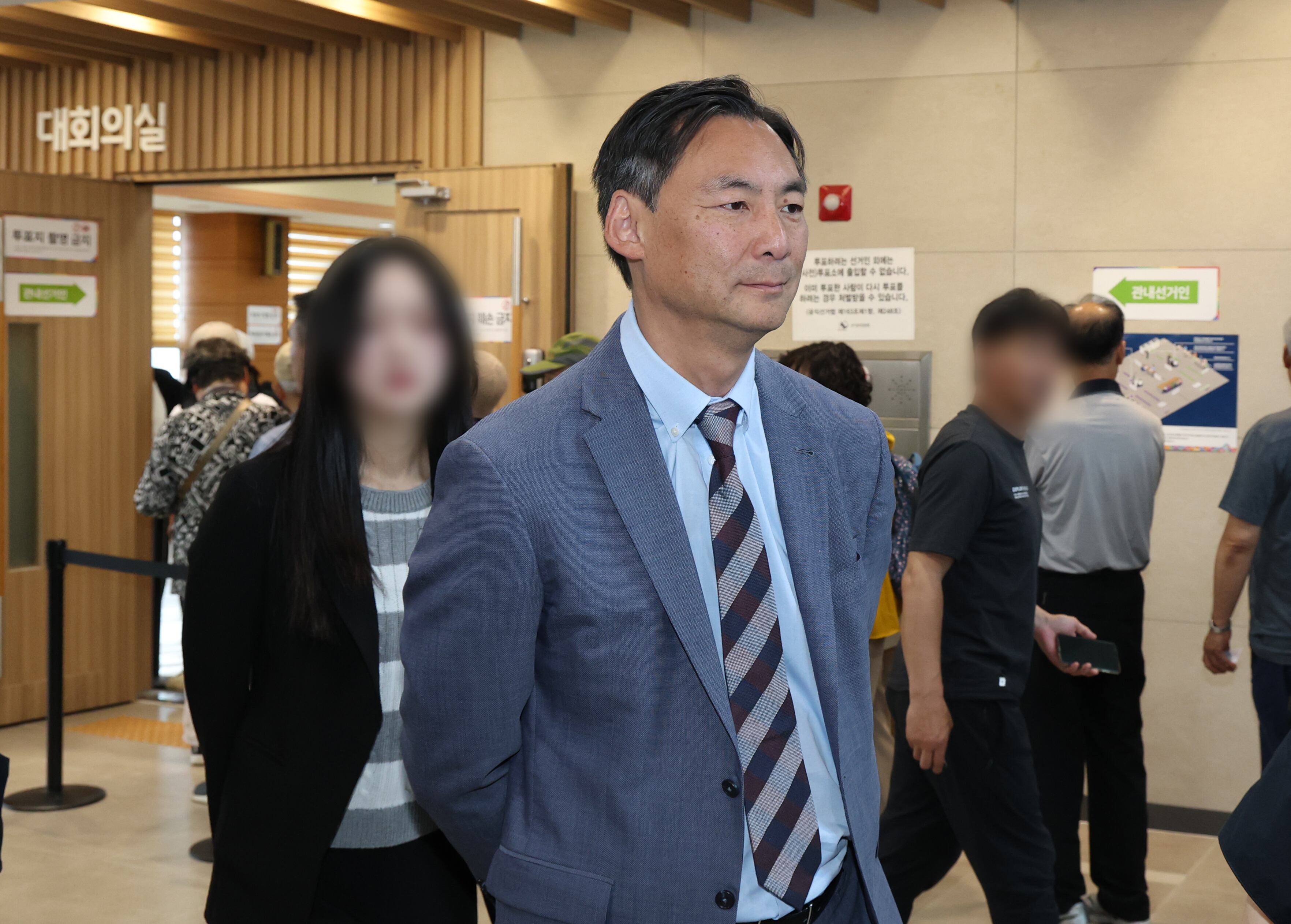 Exclusive: Morse Tan sues ministry over departure ban