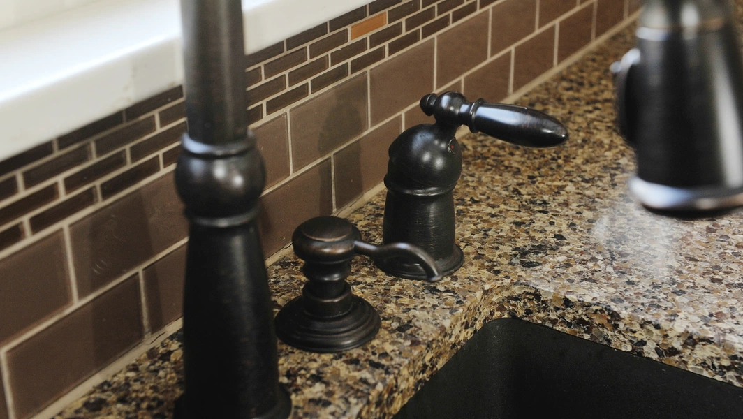 Backsplash ideas that blend beauty and function