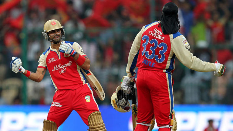 Who has reached three figures earliest in an IPL innings?