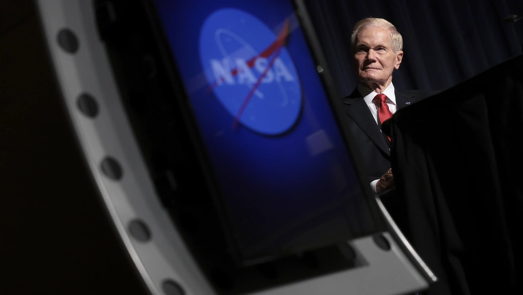 Pentagon and NASA release unprecedented UAP files