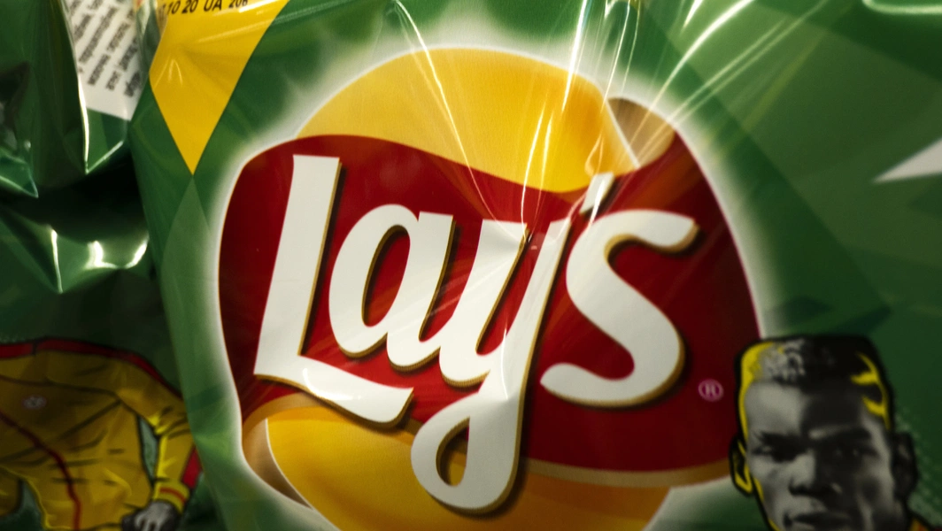 12 discontinued Lay's flavors fans remember