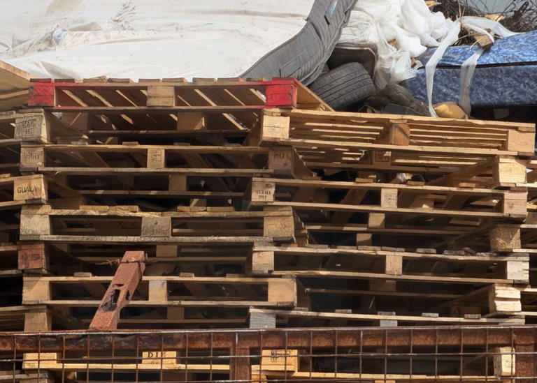 Call for toxic tyres to be removed from loyalist Eleventh Night bonfire