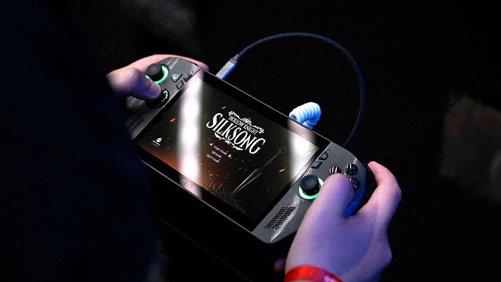 Asus marks ROG anniversary with OLED handheld and AR bundle