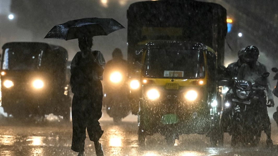 Bengaluru traffic cop’s flood rescue sparks praise, accessibility debate