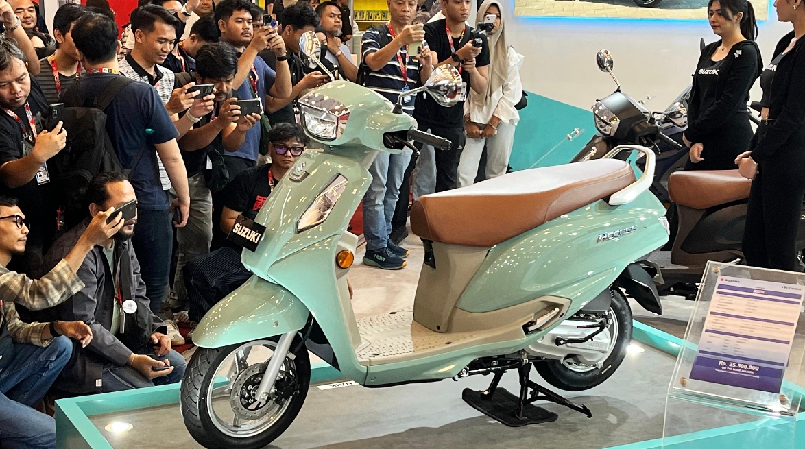 9 alasan skutik 125 cc masih jadi primadona, meski motor listrik ...