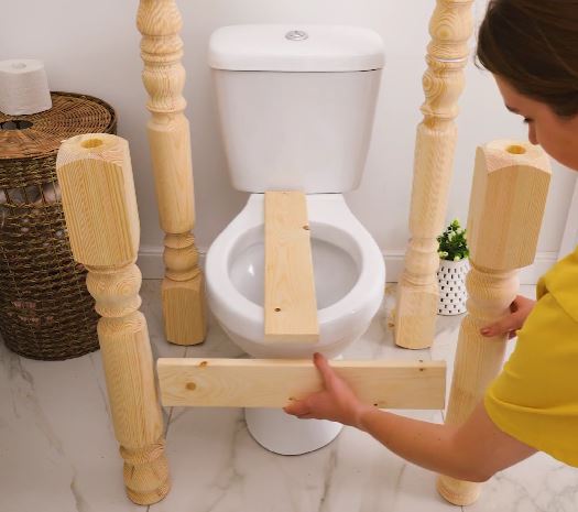 A toilet makeover fit for a queen