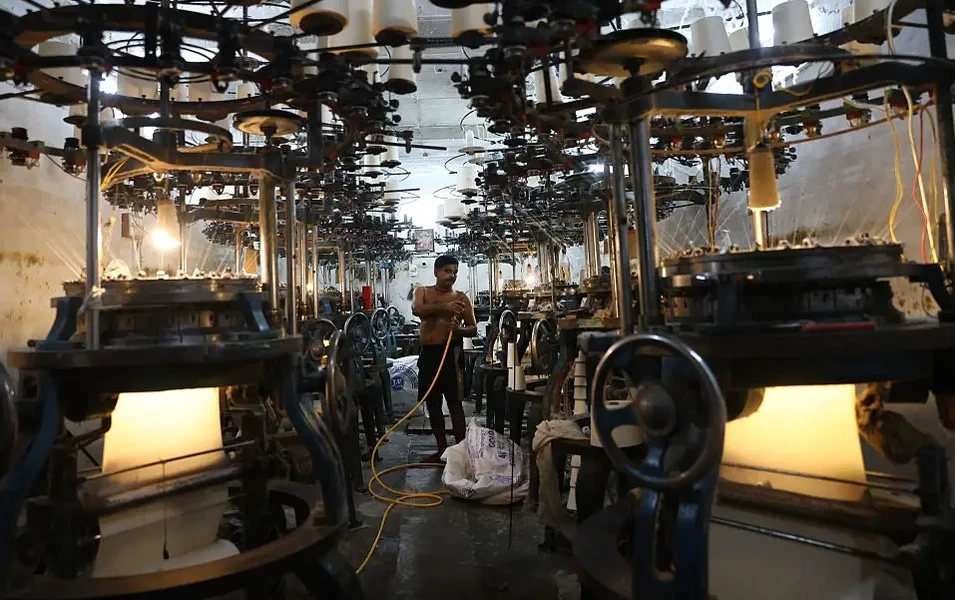 India's manufacturing growth hits 3-month high despite cost strain