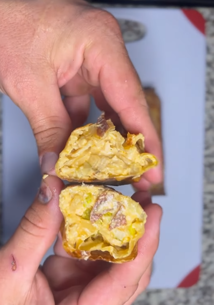 Buffalo chicken egg rolls 🔥🌯 Riley’s stupid recipes… simple, delicious ...