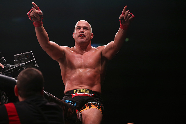 UFC legend Tito Ortiz dealing with memory loss, headaches after boating ...