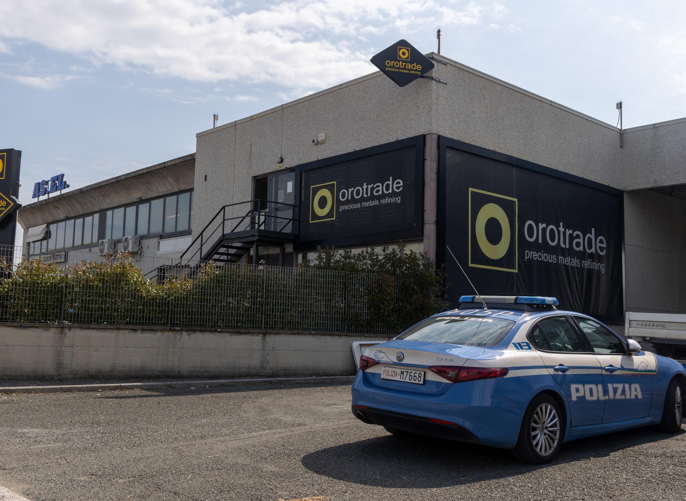 L’assalto all’OroTrade. Commando di notte. Terrore a Ospedaletto