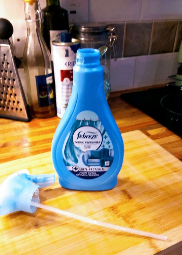 How to keep bugs away naturally in under 30 seconds