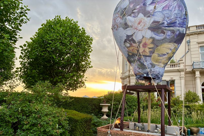 I found Surrey's hidden outdoor restaurant off the M25 with romantic ...
