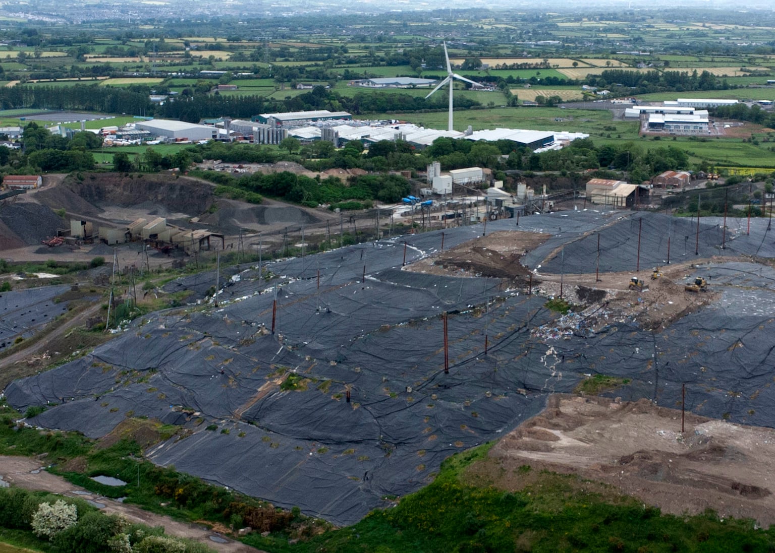 Warning of potential 'costly catastrophe' over Northern Ireland's two ...