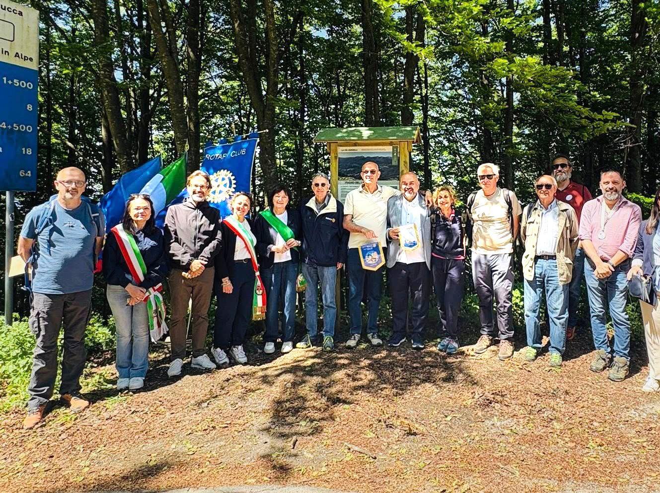 Dal Rotary Antiche Valli la nuova segnaletica per la “Via Vandelli”