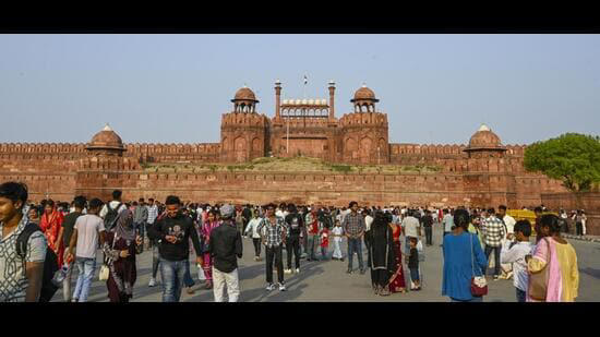 Delhi: Rain expected, max temp to reman under 40°C; air quality ...